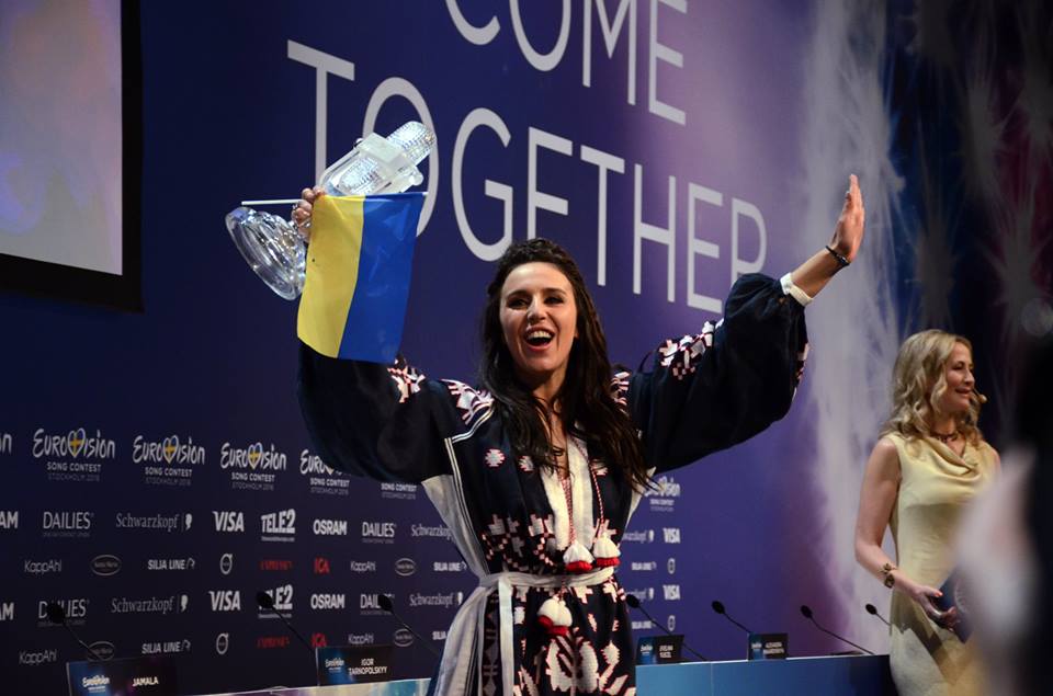 INTERVIEW With Eurovision 2016 Winner Jamala From Ukraine – Eurovision ...